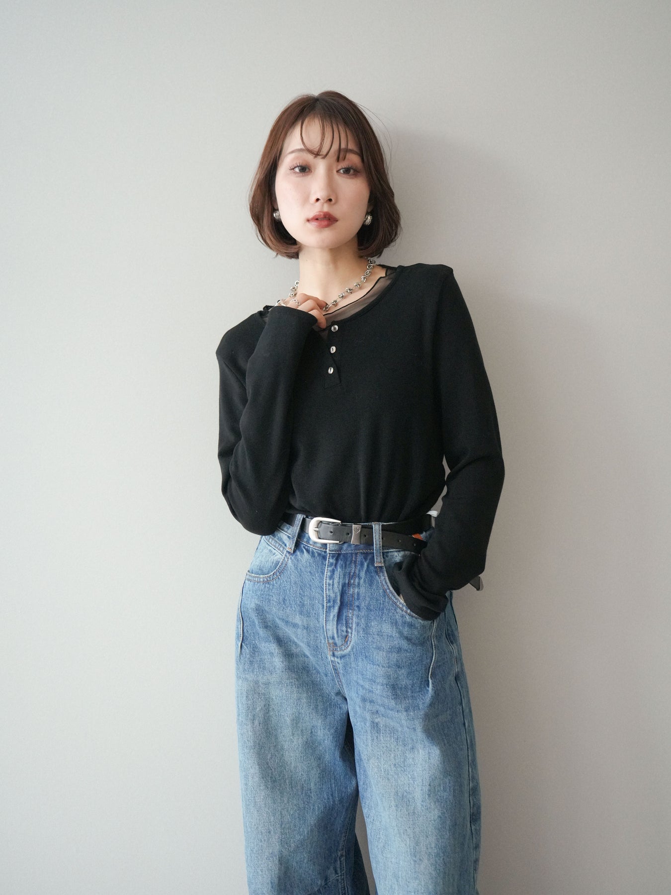 [SET]チュールレイヤードヘンリーネックカットソー+選べるアクセセット(2set) – Lumier