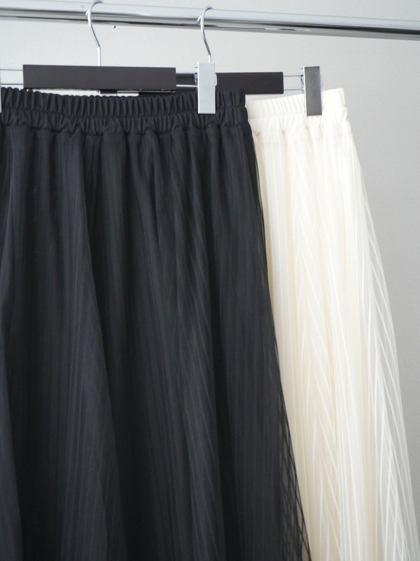 [SET]チュールストライプボリュームスカート+チュールストライプボリュームスカート(2set) – Lumier